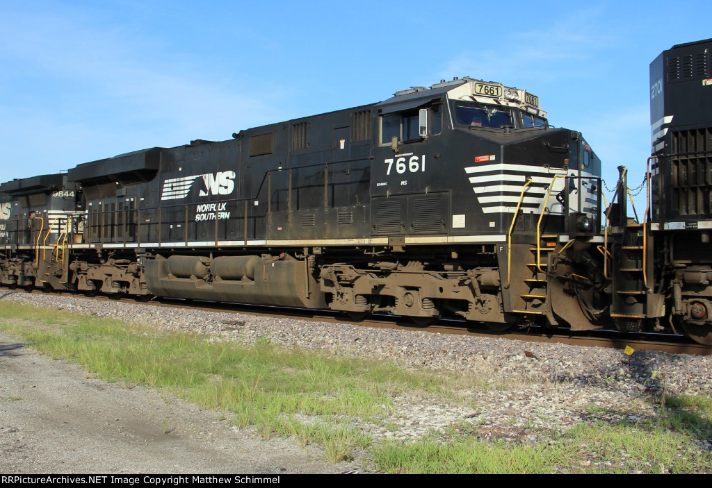 NS 7661